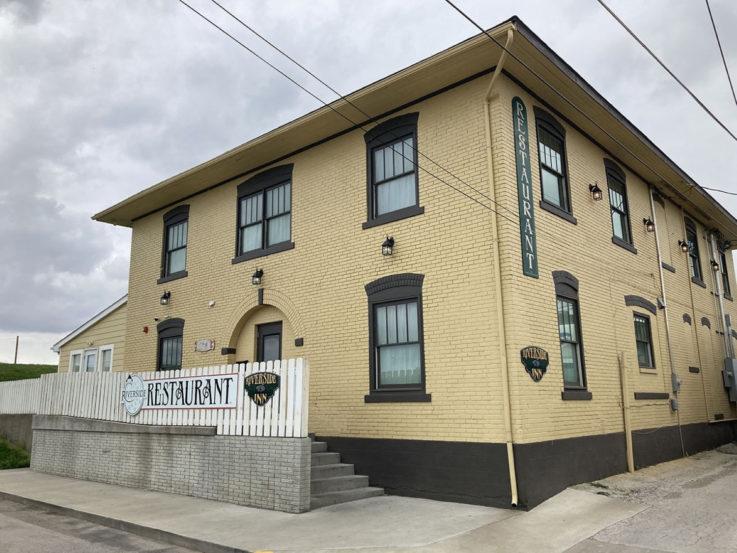 Lighthouse Hospitality | Visit Hannibal MO